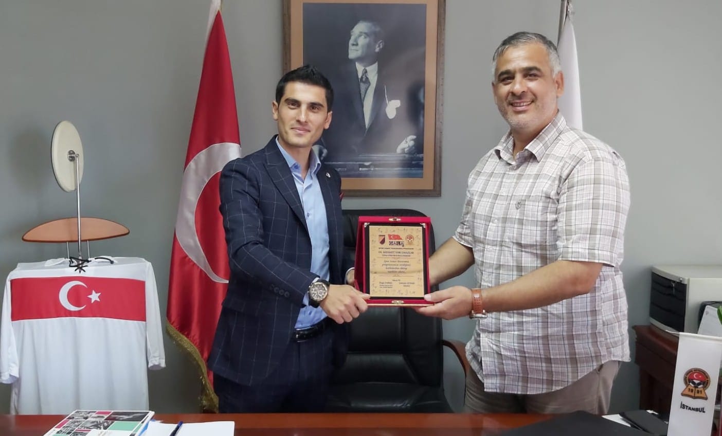 Genç Başkan Özgür Subaşı Tüfad Başkanı Mehmet Yorulmazlar'ı Makamında ...